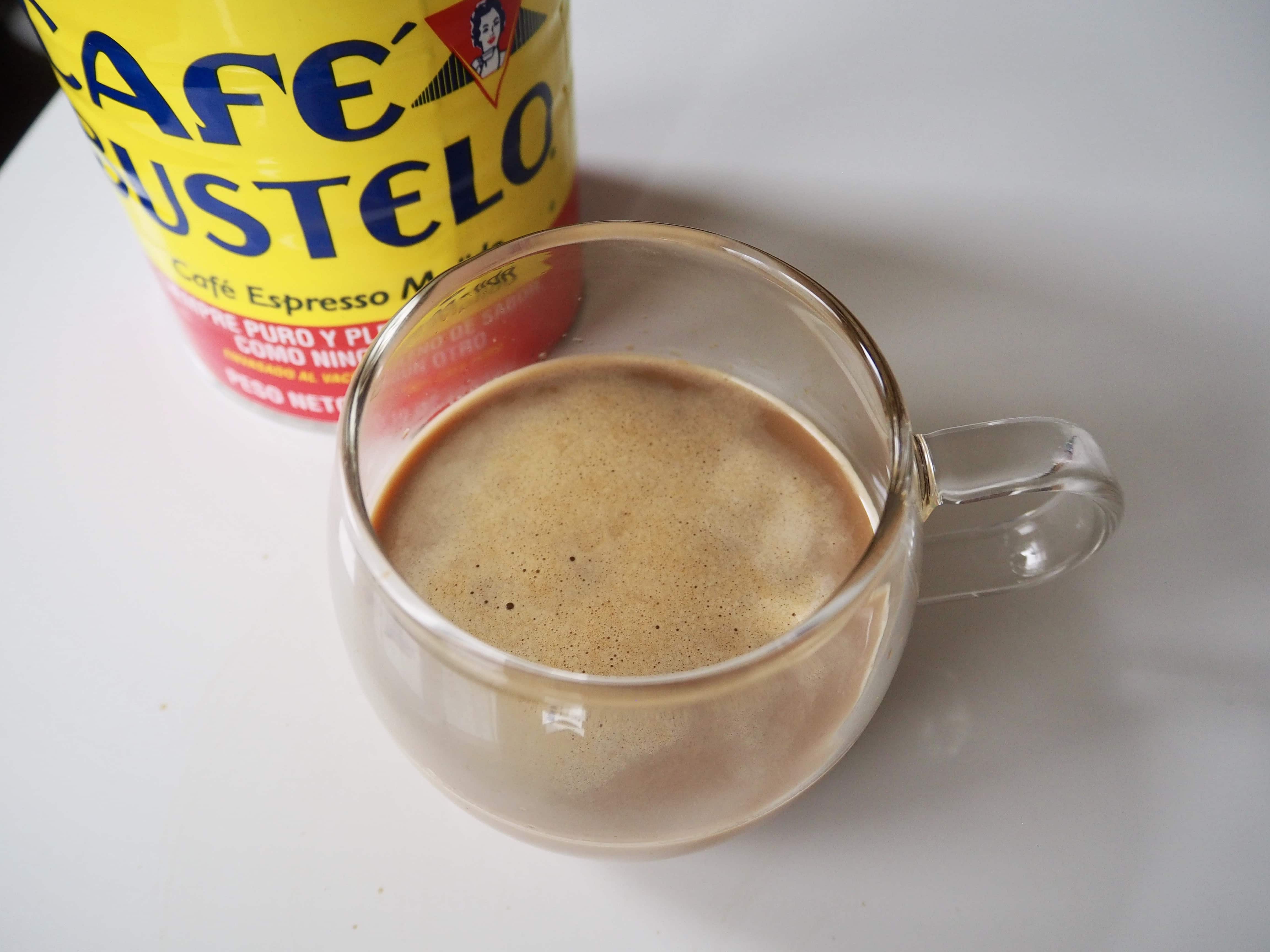 How To Make Café Con Leche: The Easy Recipe (With Pictures) — Corner ...